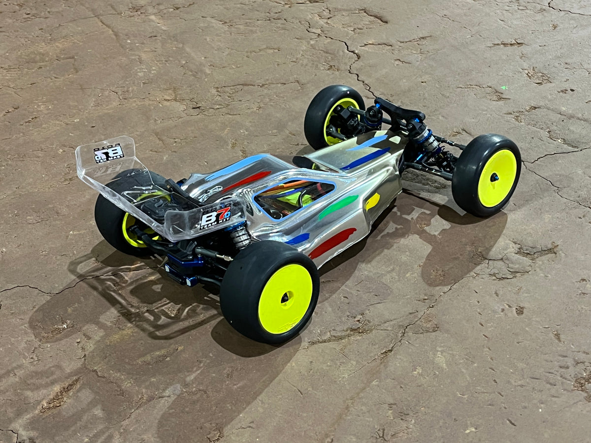 Cab Back Body Mount Kit for Associated B7 – Moto Obscura